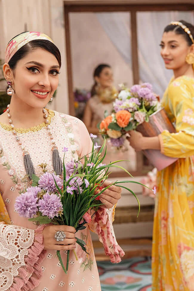 3 Piece Unstitched Heavy Embroidered Chickan Kari Lawn Suit ( Printed ...